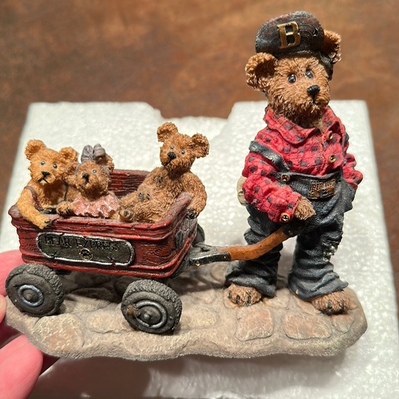 Boyds Bears | Accents | Boyds Bear Resin Figure Huck With Mandy Zoe And ...